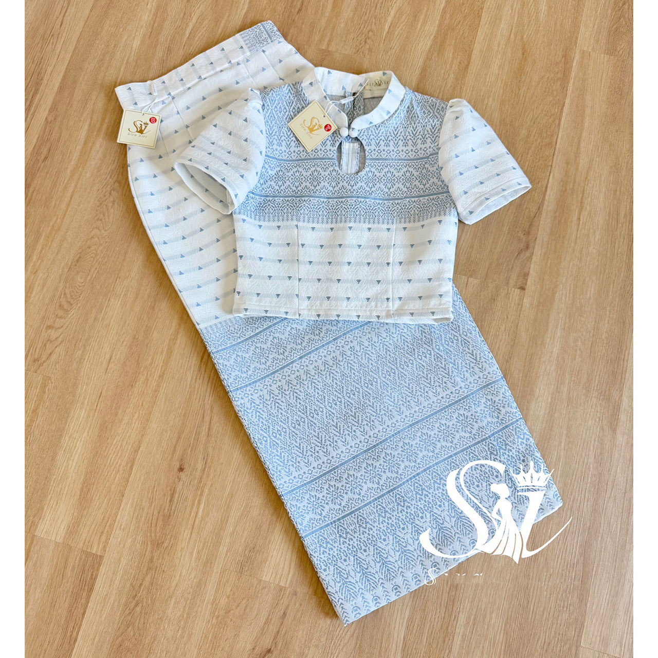 kudapy ชุดผ้าทอ เรียบหรู เสื้อผ้าทอ คอจีน อัดกาว มีซิปหลัง ผ้าถุง ...